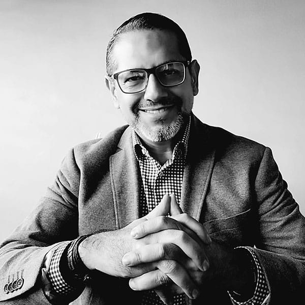 Roy Ramirez - TEDxPuraVida