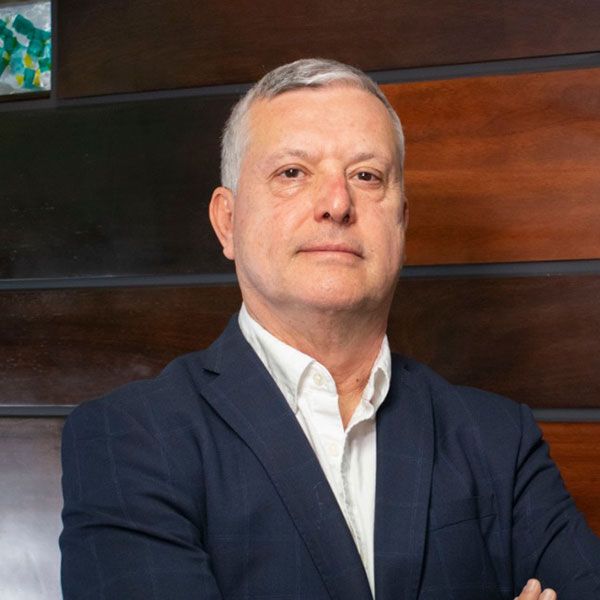 Ricardo Monge - TEDxPuraVida